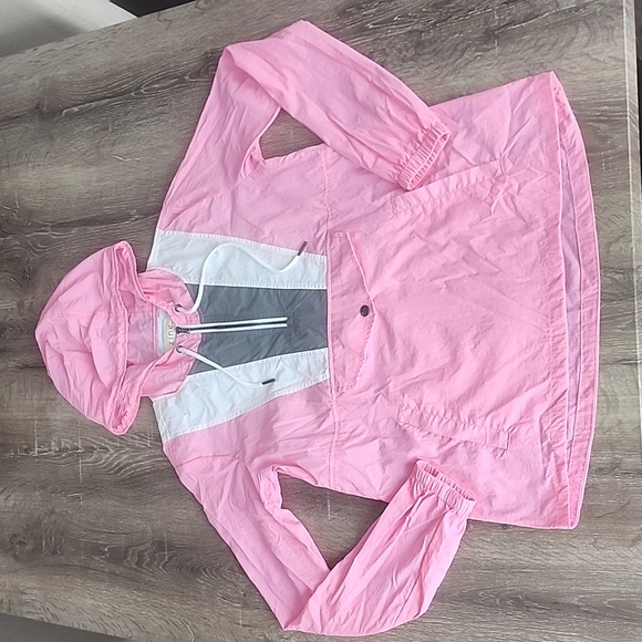 Zine Clothing | Jackets & Coats | Zine Colorblock Pullover Windbreaker ...
